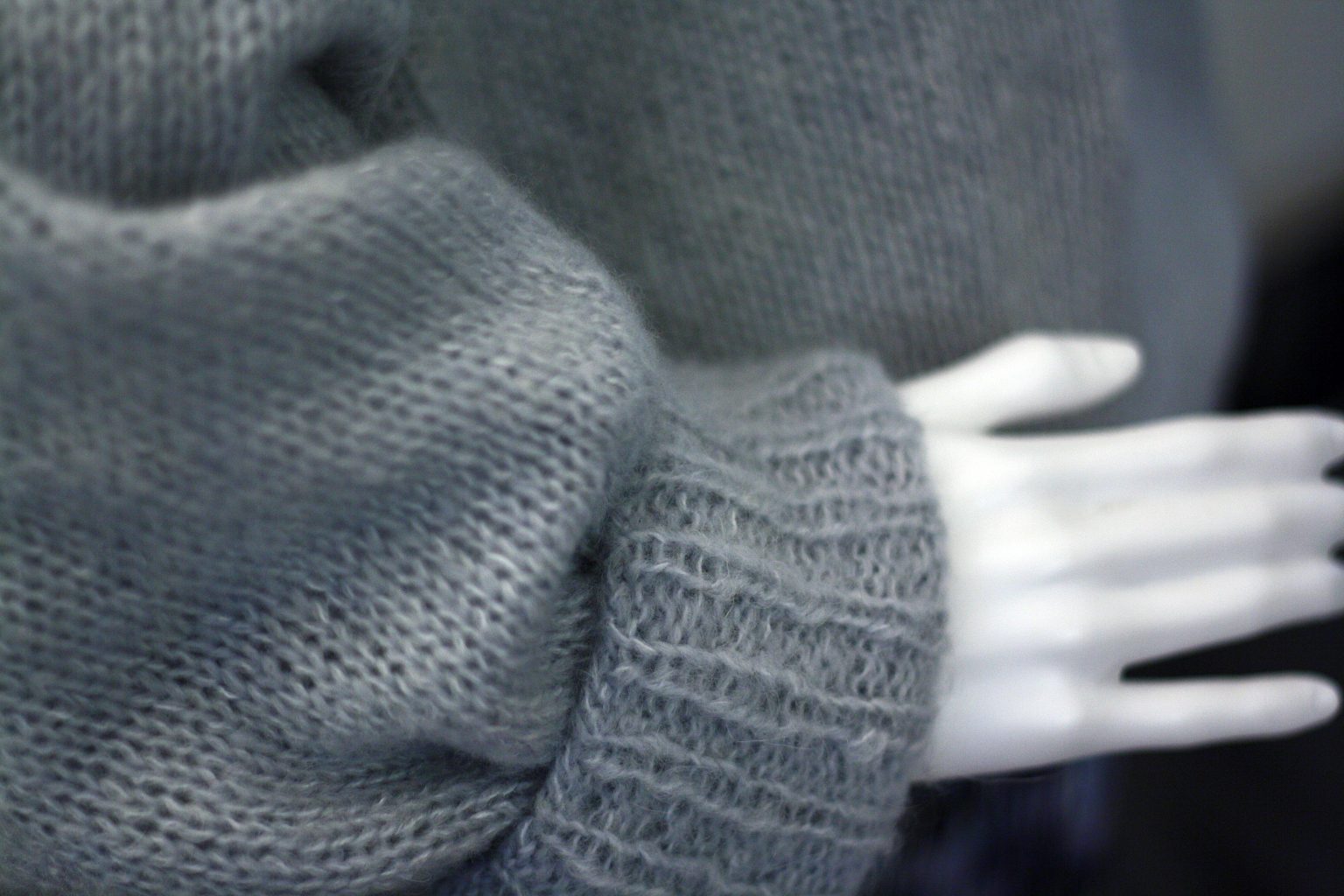 Damski krótki pulower, gotowy do wysyłki- womens pullover – KnitwearFactory
